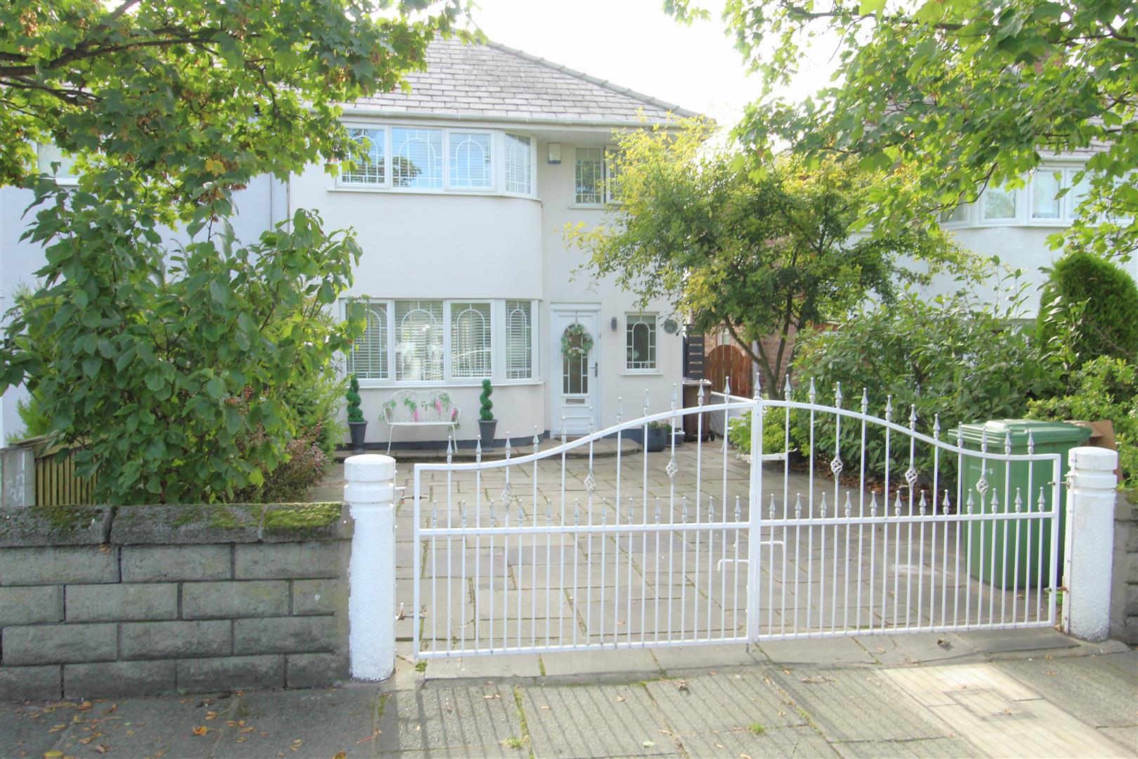 Property Details – Estate Agents, Aintree, Liverpool – Grosvenor ...